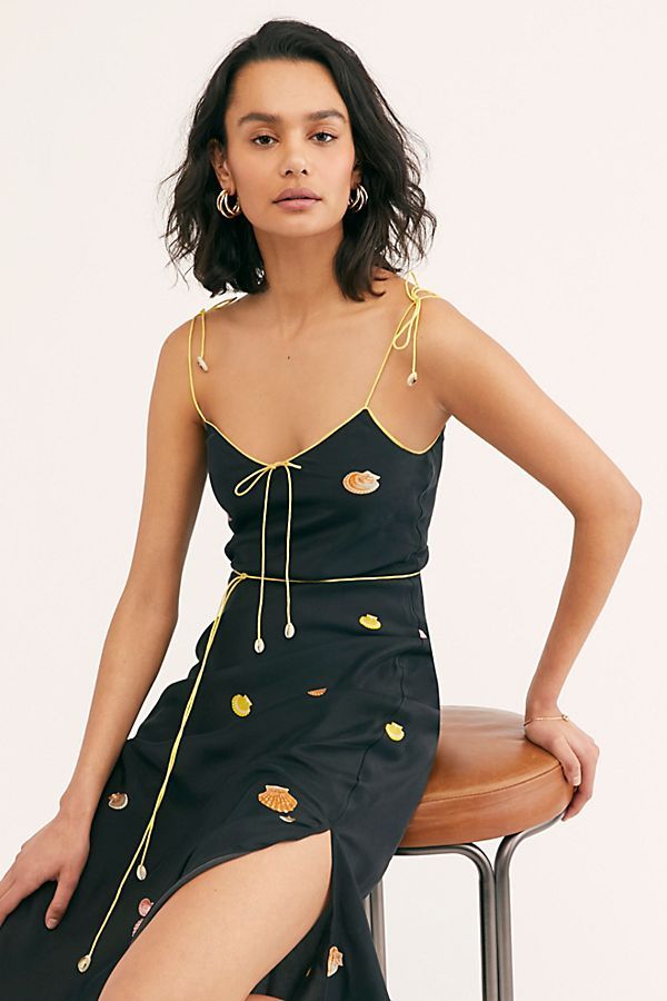 Shop the Shell Fashion Trend | Who What Wear