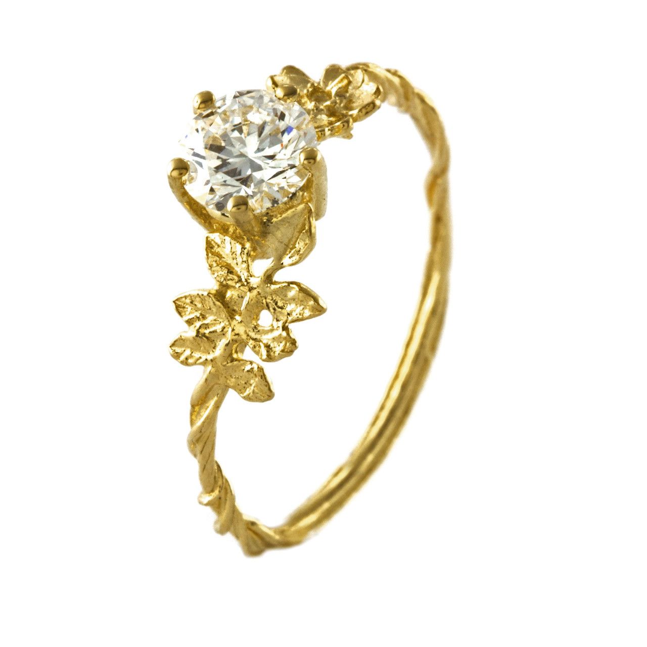 18 Nature-Inspired Engagement Rings to Take Your Breath Away | Who What ...