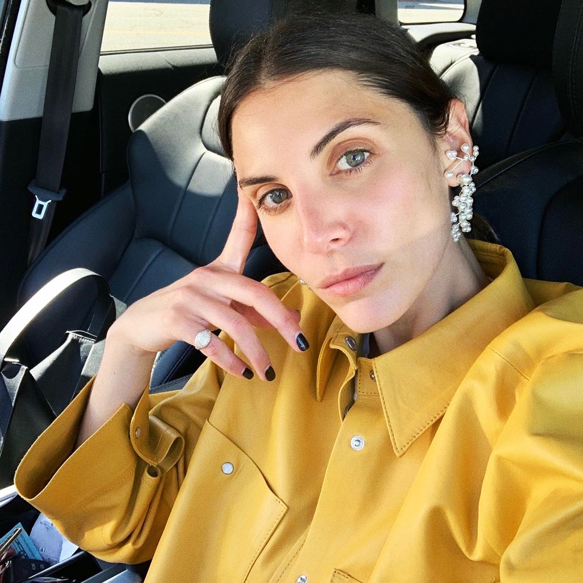 4 Earring Trends That Guarantee Tons of Compliments | Who What Wear