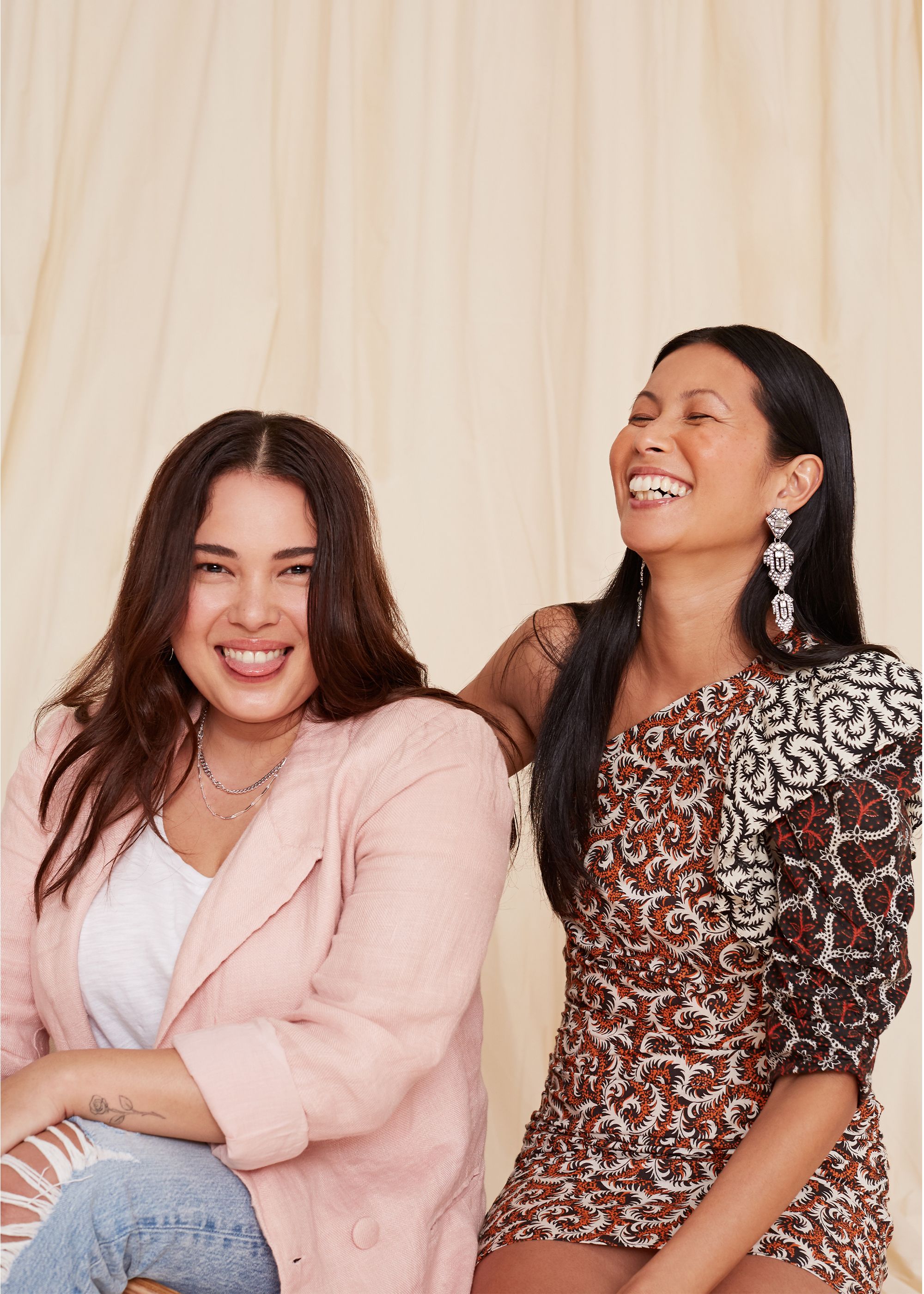 5 Excellent Spring Sneaker Outfits by the Revolve Girls | Who What Wear