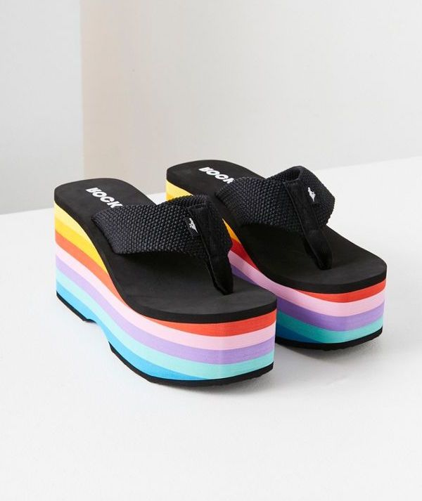 Shop 16 Pairs of the '90s Shoe Trend for Spring | Who What Wear