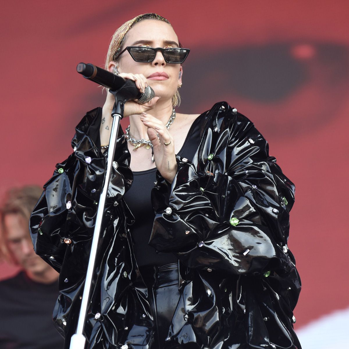 Second Life Podcast Interviews Singer Lykke Li | Who What Wear