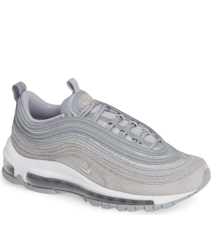 11 of Demi Lovato's Best Style Moments | Who What Wear