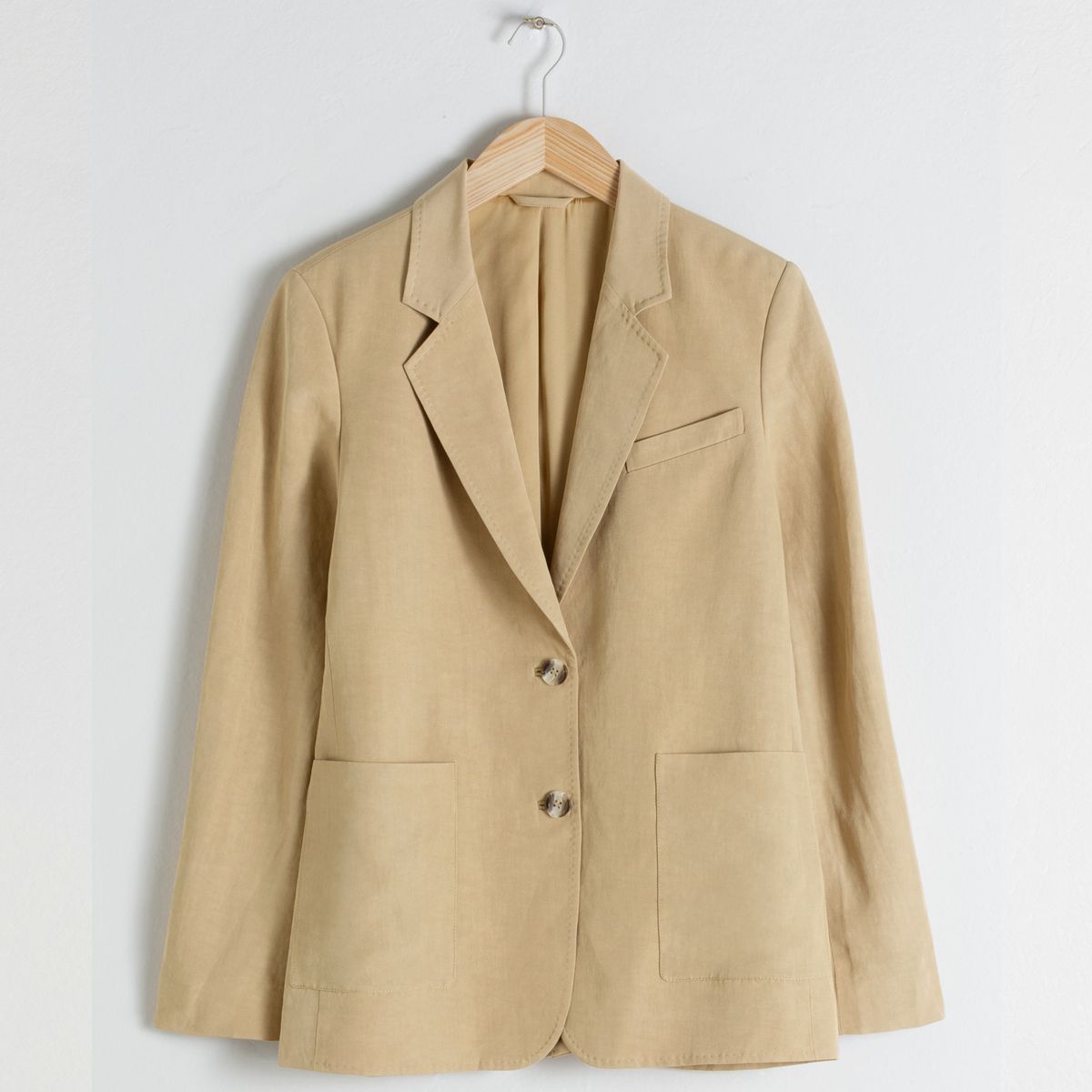 7 "Boring" Fashion Trends We Can't Get Enough of in 2019 | Who What Wear