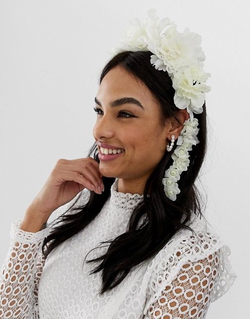 6 Bridal Accessory Trends for the Coolest Brides of 2019 | Who What Wear