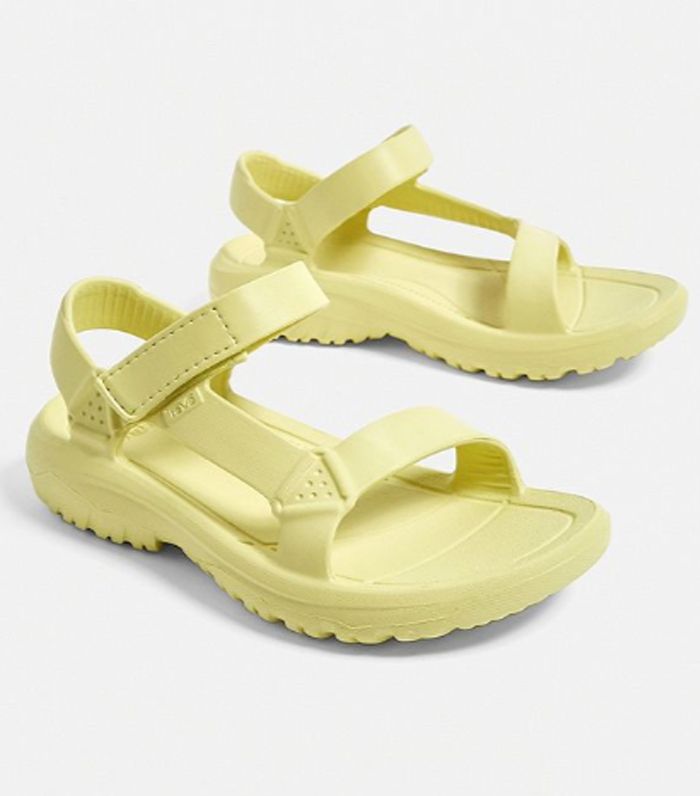 Tevas Sandals: the Unlikely It Shoes of 2019 | Who What Wear