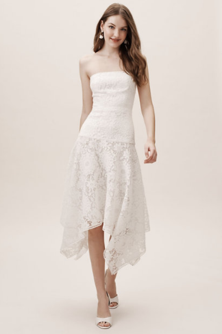 14 Drop-Waist Wedding Dresses That Are So Stunning | Who What Wear