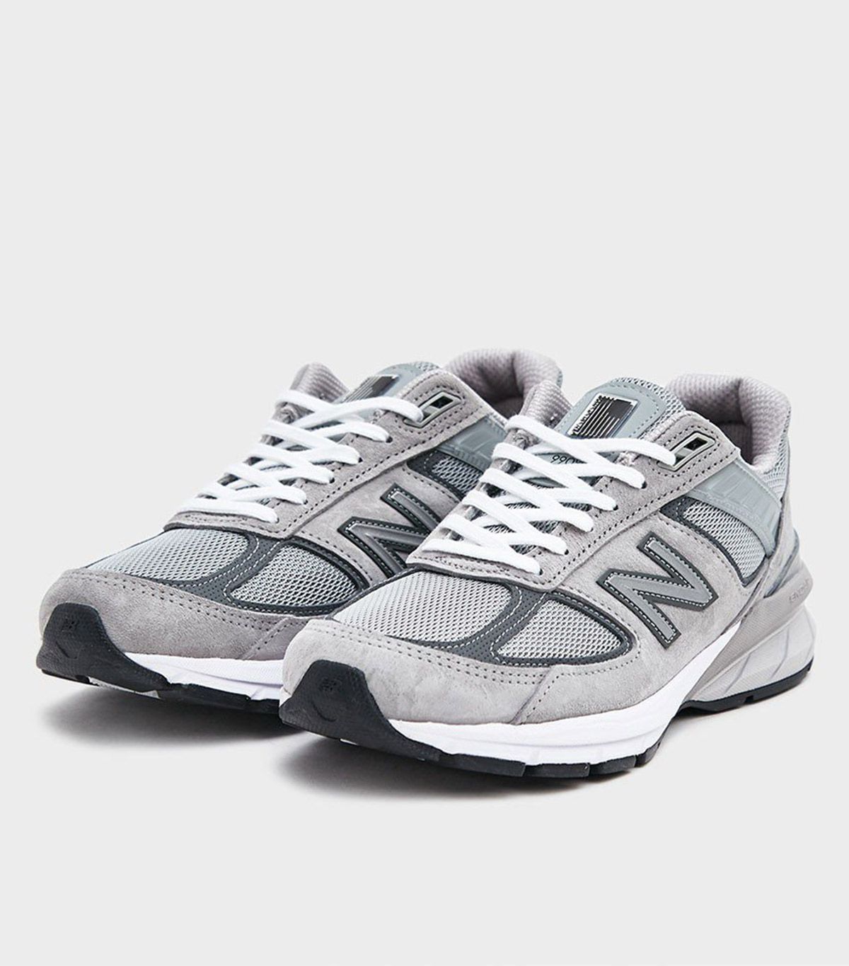 The 5 Classic Sneaker Styles Everyone Should Own | Who What Wear