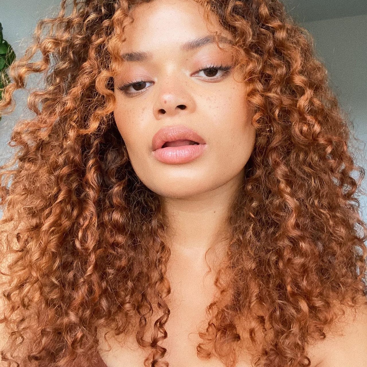 These Are the 16 Best Fake Tans According to Beauty Editors | Who What Wear