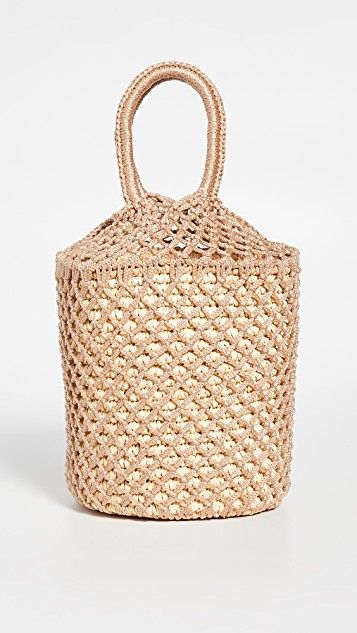 The 5 Summer Handbag Trends We're Already Seeing Everywhere | Who What Wear