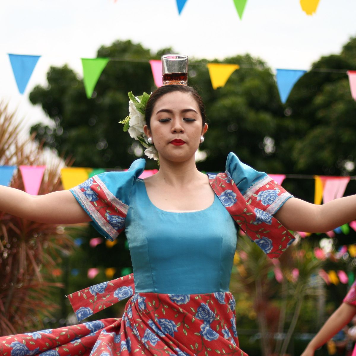 The History Behind Some of Asia's Traditional Formalwear | Who What Wear