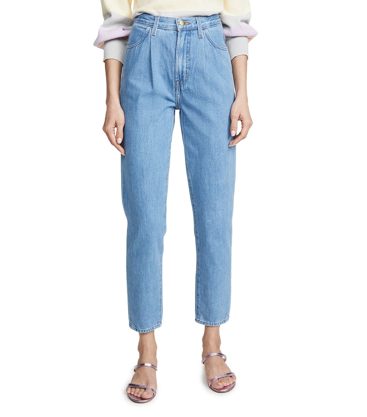 Chrissy Teigen Wore the Pleated-Jean Trend | Who What Wear