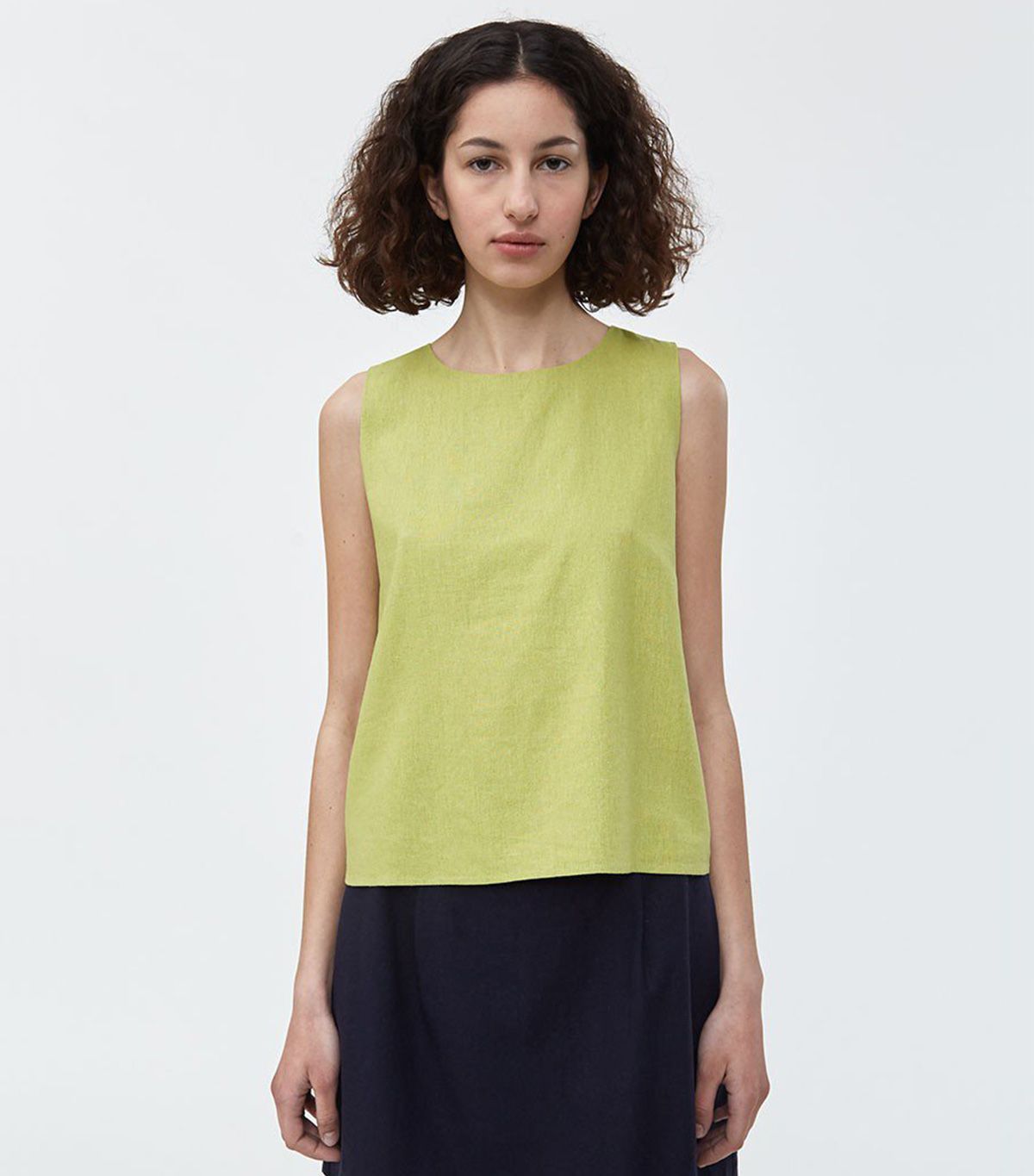 7 Jeans Outfits to Try If Your Style Is Simple and Classic | Who What Wear