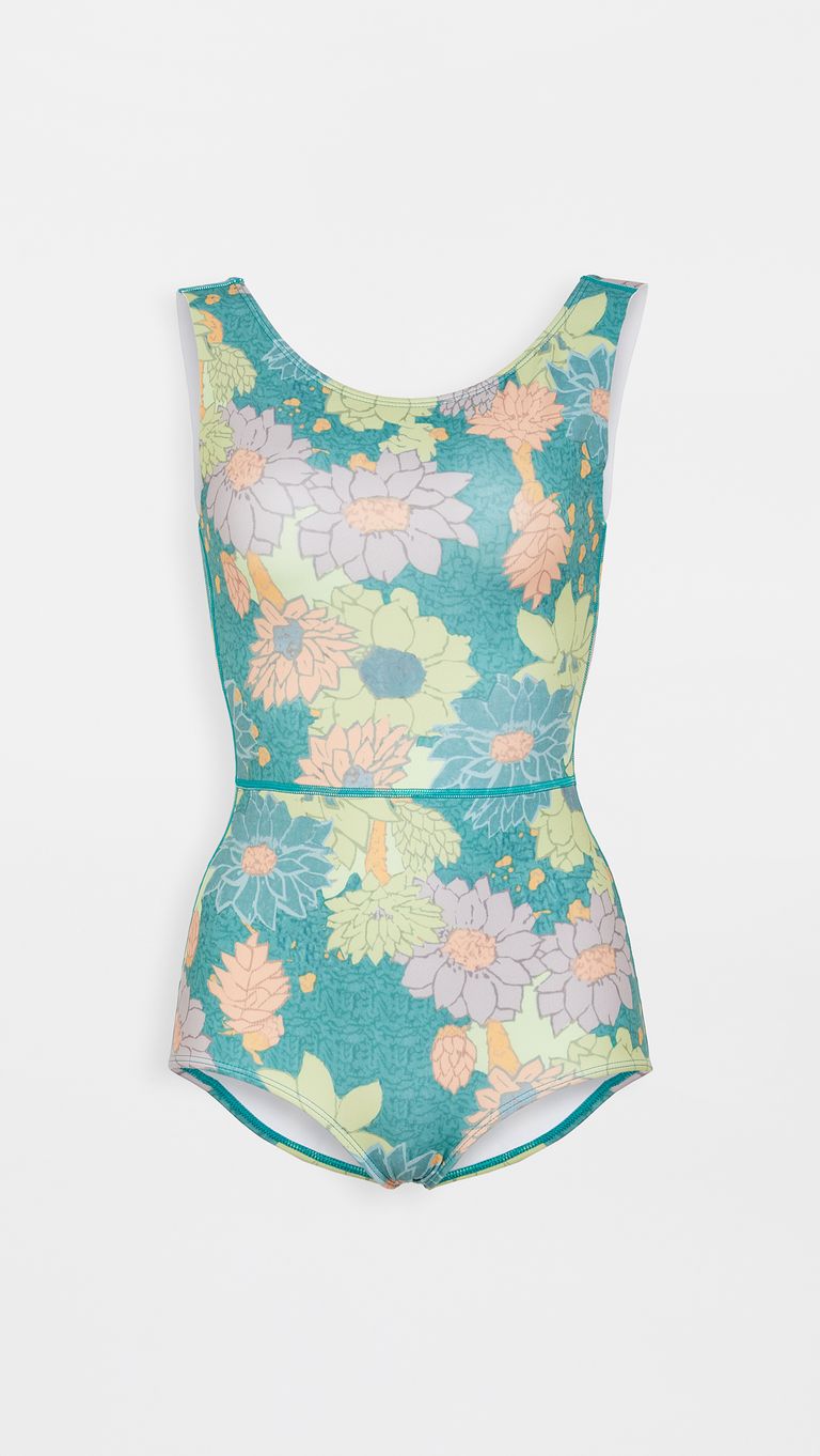 6 Swimwear Trends Over-40 Women Say Are So Flattering | Who What Wear