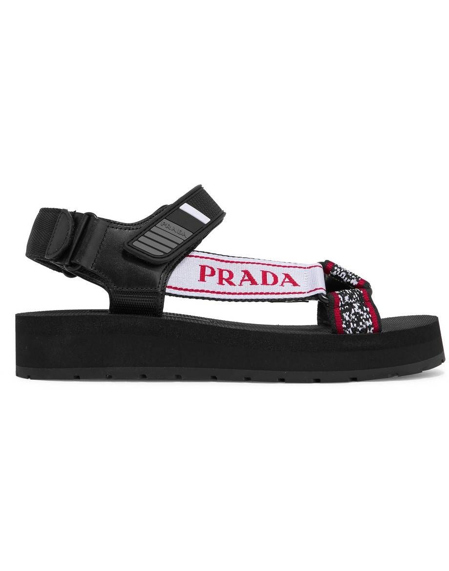 9 Ways to Wear Sporty Sandals This Summer | Who What Wear