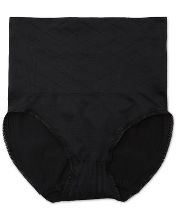 4 Types of Postpartum Shapewear Every New Mother Should Own | Who What Wear