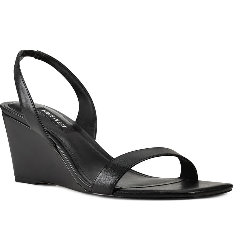 The 7 Best Shoe Styles for High Arches, Hands Down | Who What Wear