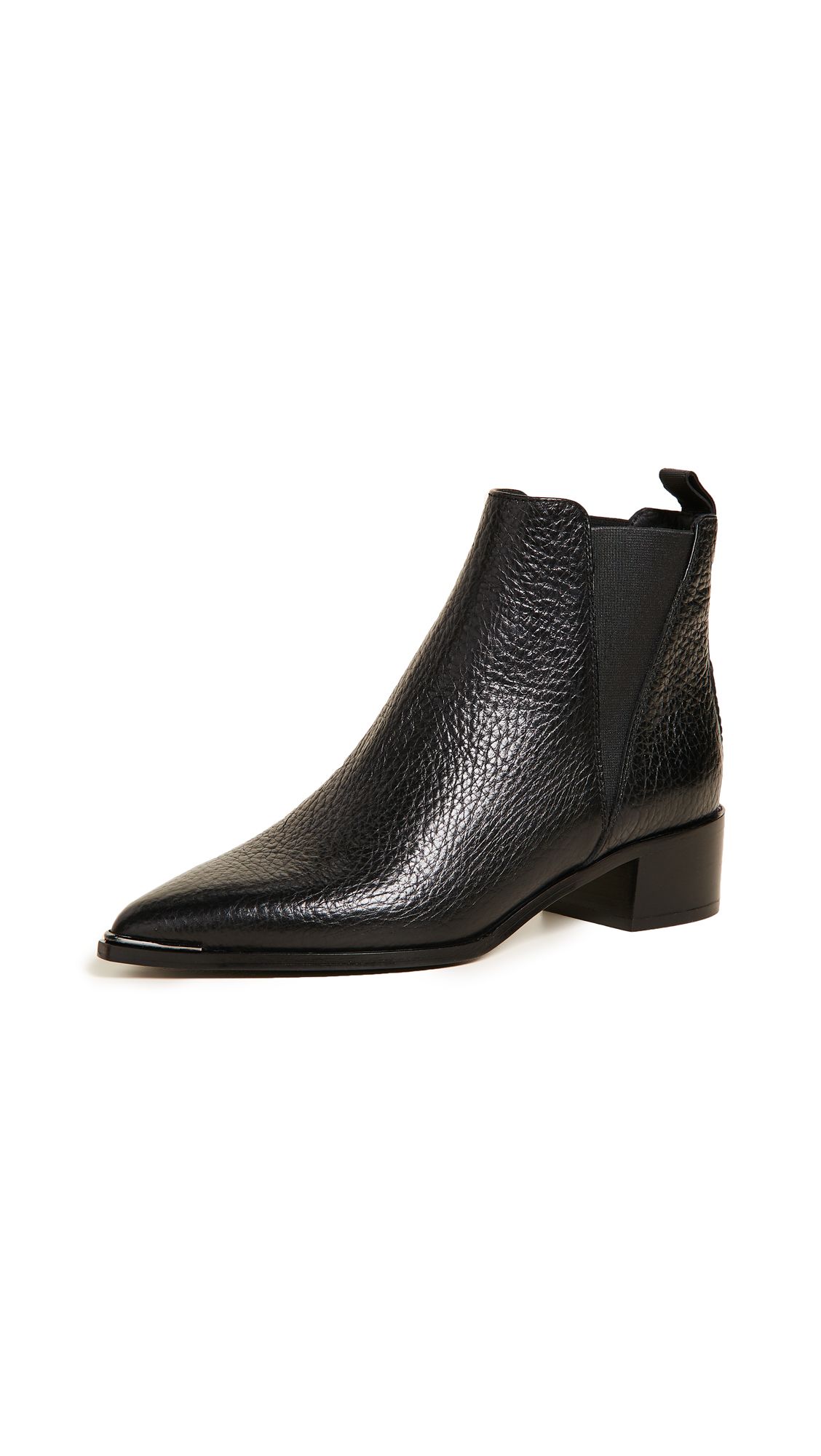 7 Everyday Shoes Everyone Should Own | Who What Wear