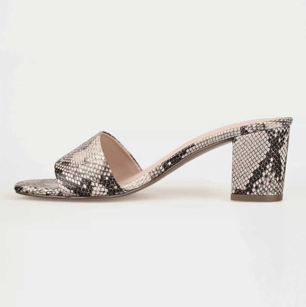 7 Everyday Shoes Everyone Should Own | Who What Wear