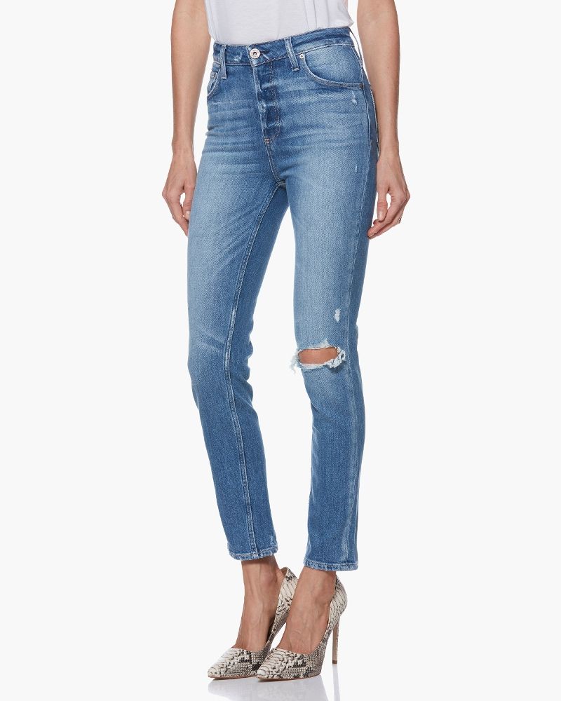 5 Celebrities Show Us How to Wear Jeans This Summer | Who What Wear