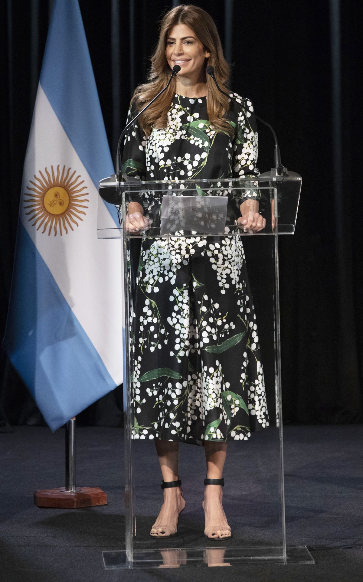 3 Shoes Every First Lady Around the World Owns | Who What Wear