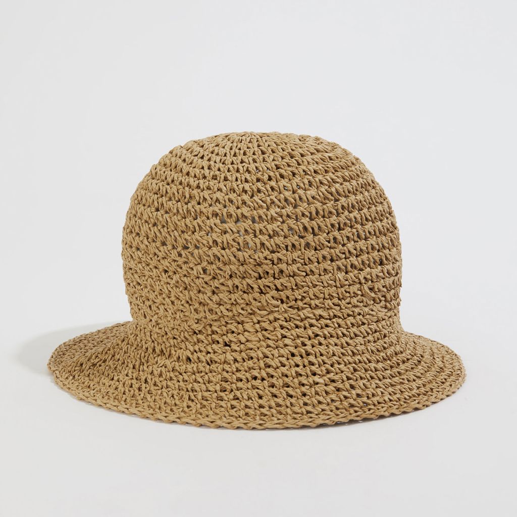 How to Wear the Bucket Hat Trend in 2019 | Who What Wear