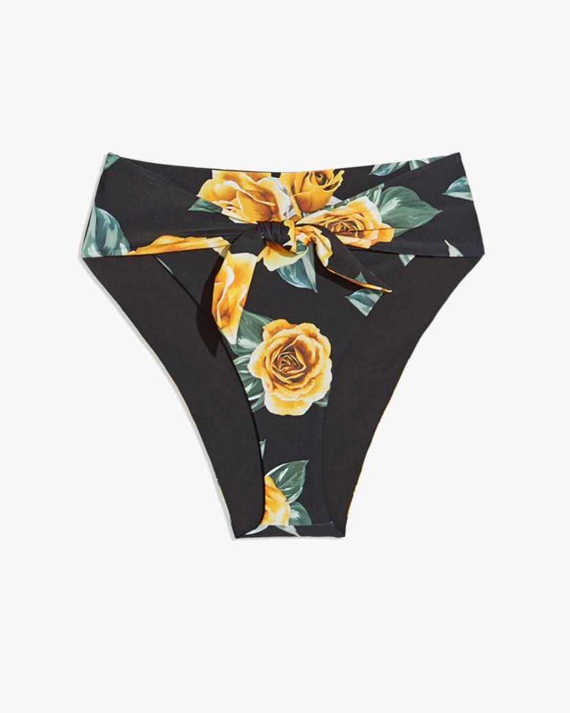 6 Ways to Accessorize Your Swim Look by Destination | Who What Wear