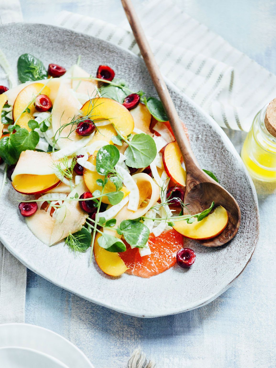 The Fruitarian Diet: A Complete Guide on What to Know | Who What Wear