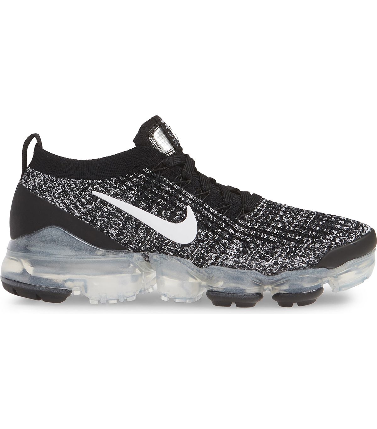 7 Outdated Sneaker Trends We're Splitting Up With | Who What Wear