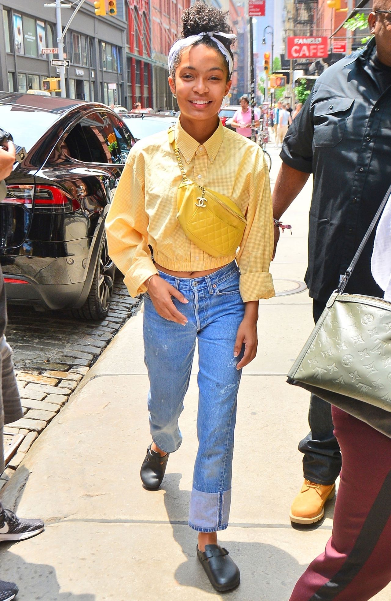 8 Cool Outfit Ideas for Women in Their 20s | Who What Wear