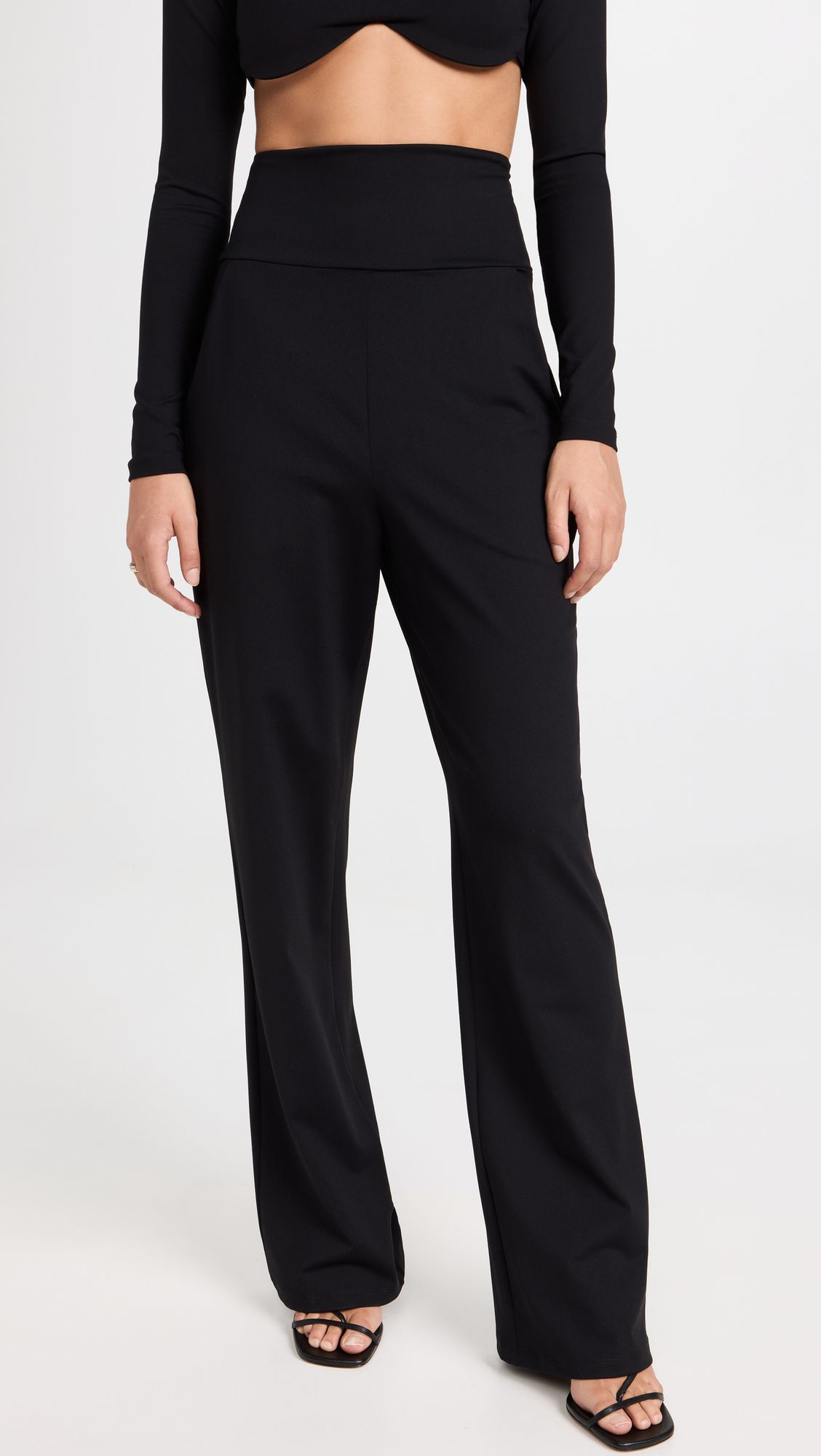 The Best Loose Pants for Women and How to Style Them | Who What Wear