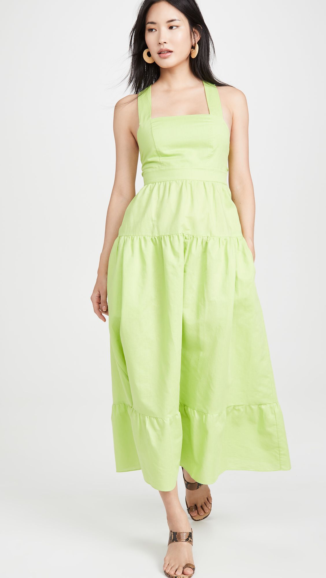 The Dos and Don'ts of Resort Attire for Women | Who What Wear