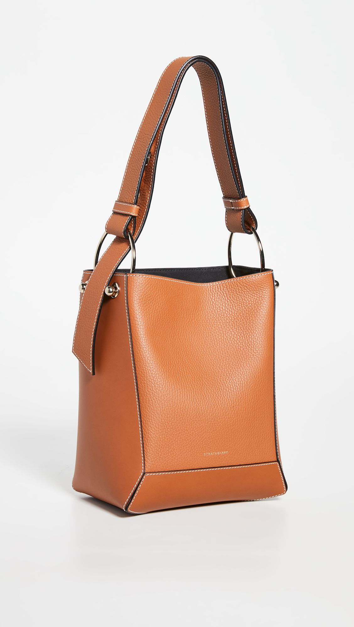 The Dos and Don'ts of Restaurant Dress Codes | Who What Wear