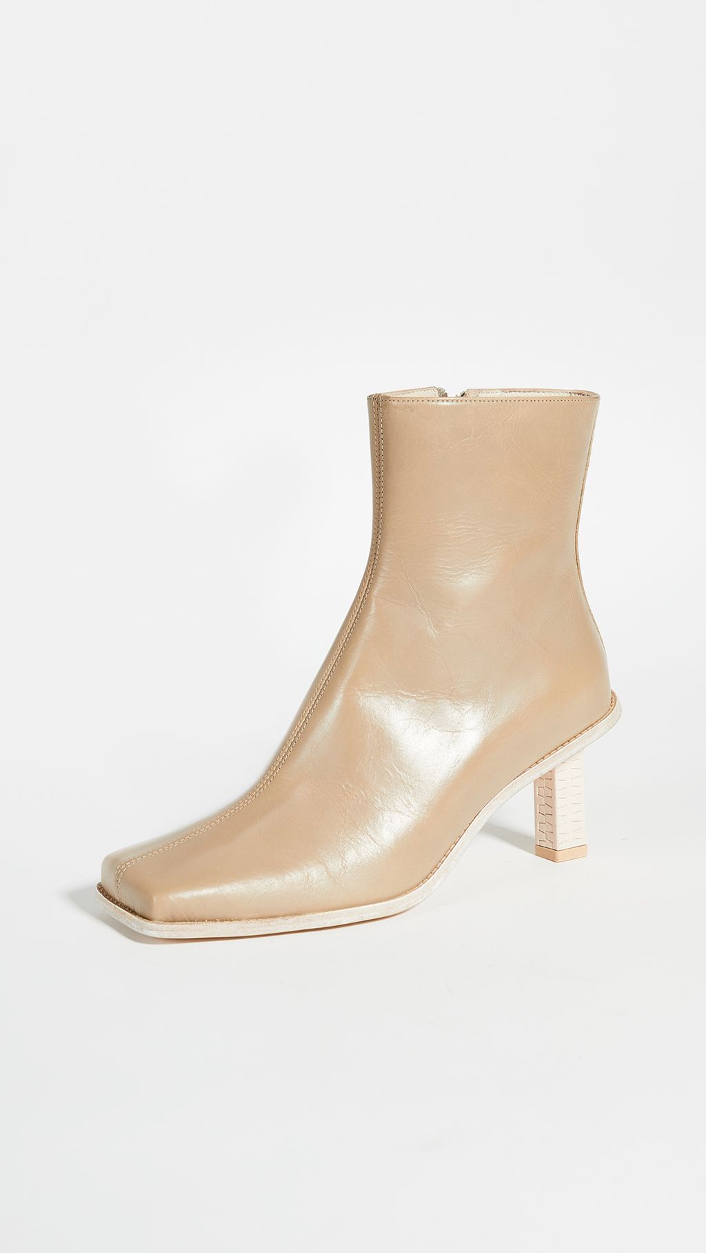 5 Ways to Style Tan-Boot Outfits This Season | Who What Wear