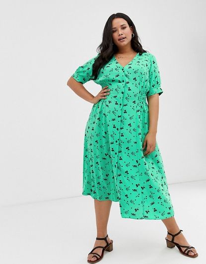 7 Fashion Influencers I Go to for More Than Style Inspo | Who What Wear