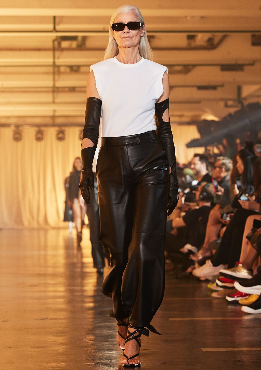 The Best Spring 2020 Runway Moments From Paris Fashion Week | Who What Wear