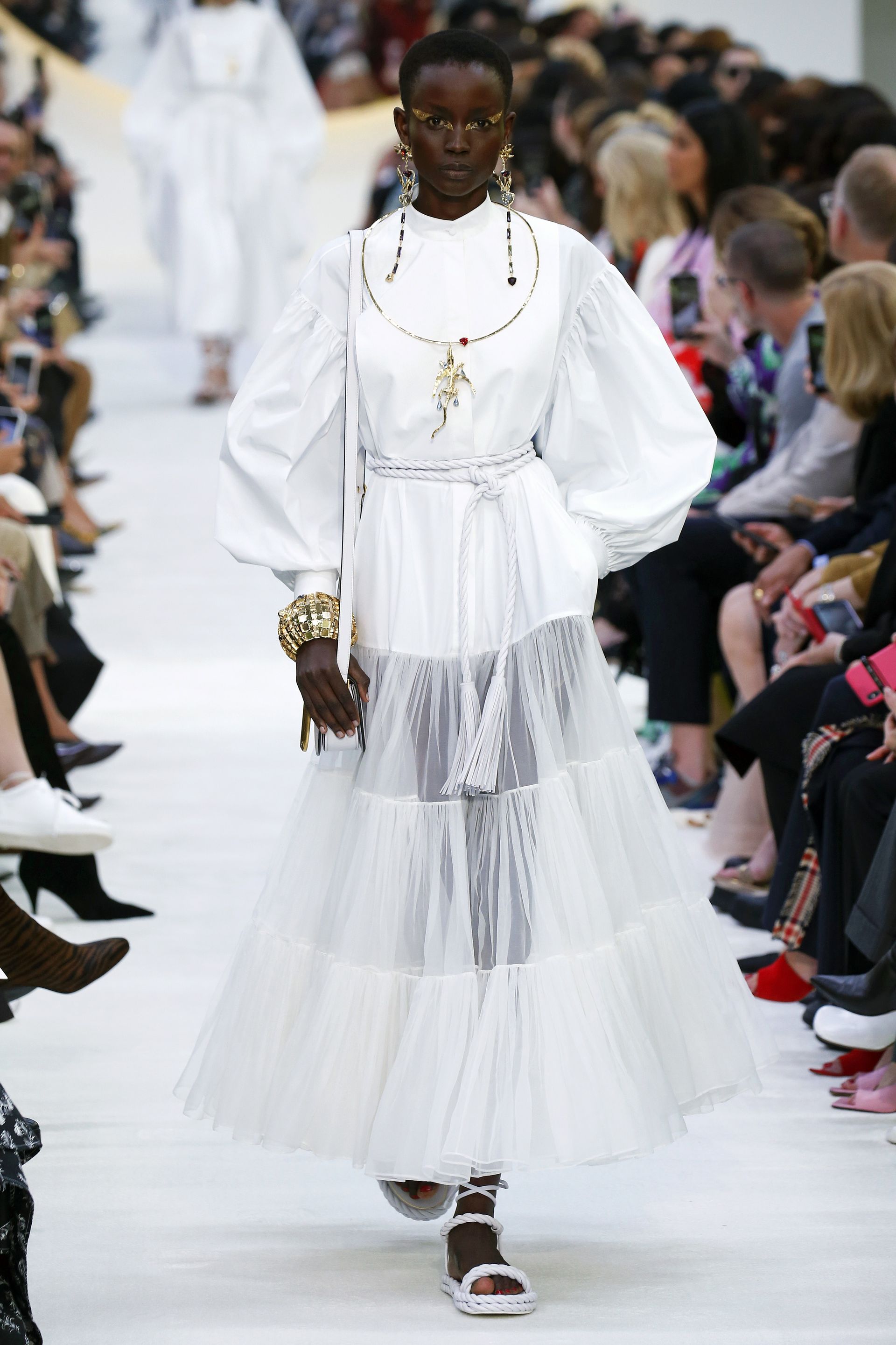 The Best Spring 2020 Runway Moments From Paris Fashion Week | Who What Wear