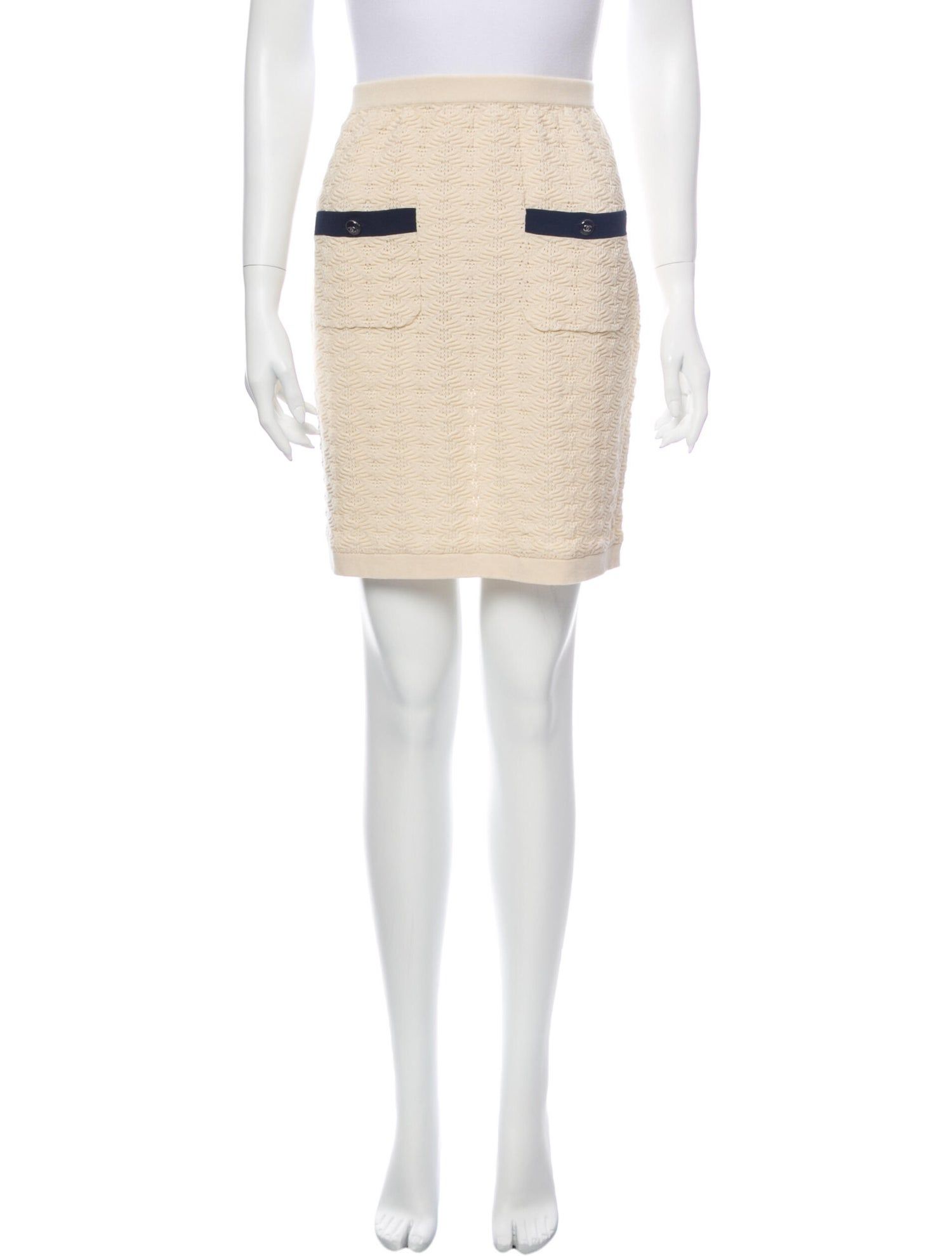 The 25 Best Chanel Items Under $250 | Who What Wear