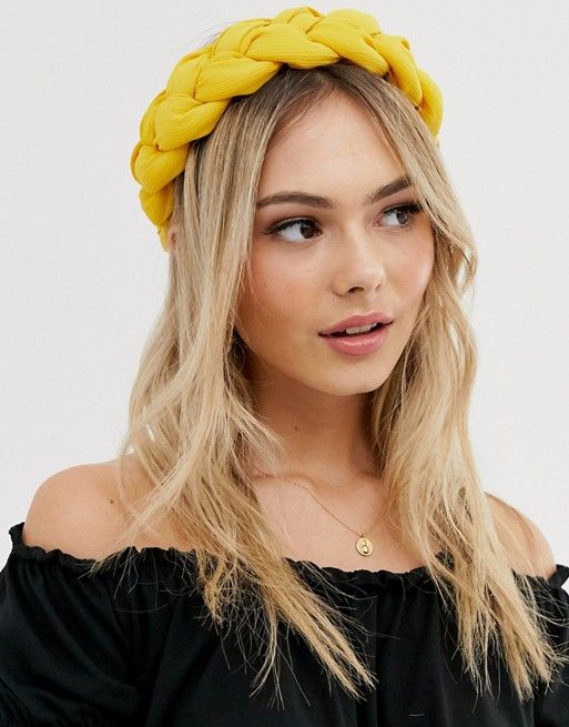 5 Fall Hair Accessory Trends That Will Be Everywhere | Who What Wear