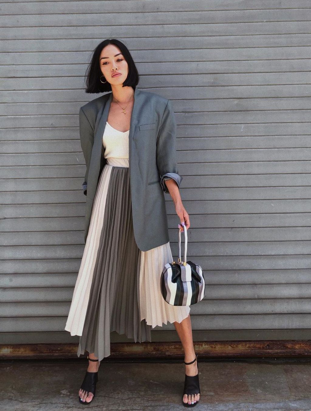 6 Incredibly Chic Blazer-and-Skirt Outfit Ideas to Try | Who What Wear