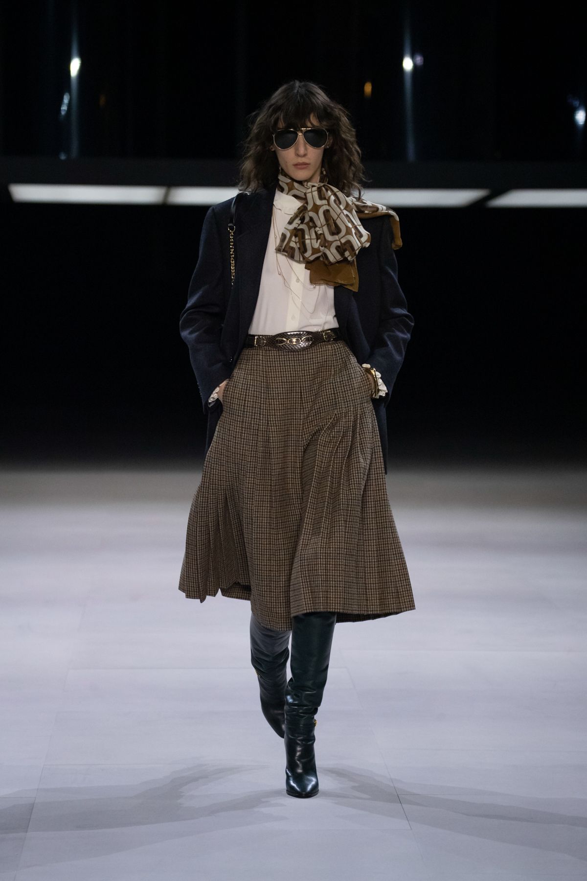 Here's How to Nail the Bourgeois Trend for Under $100 | Who What Wear