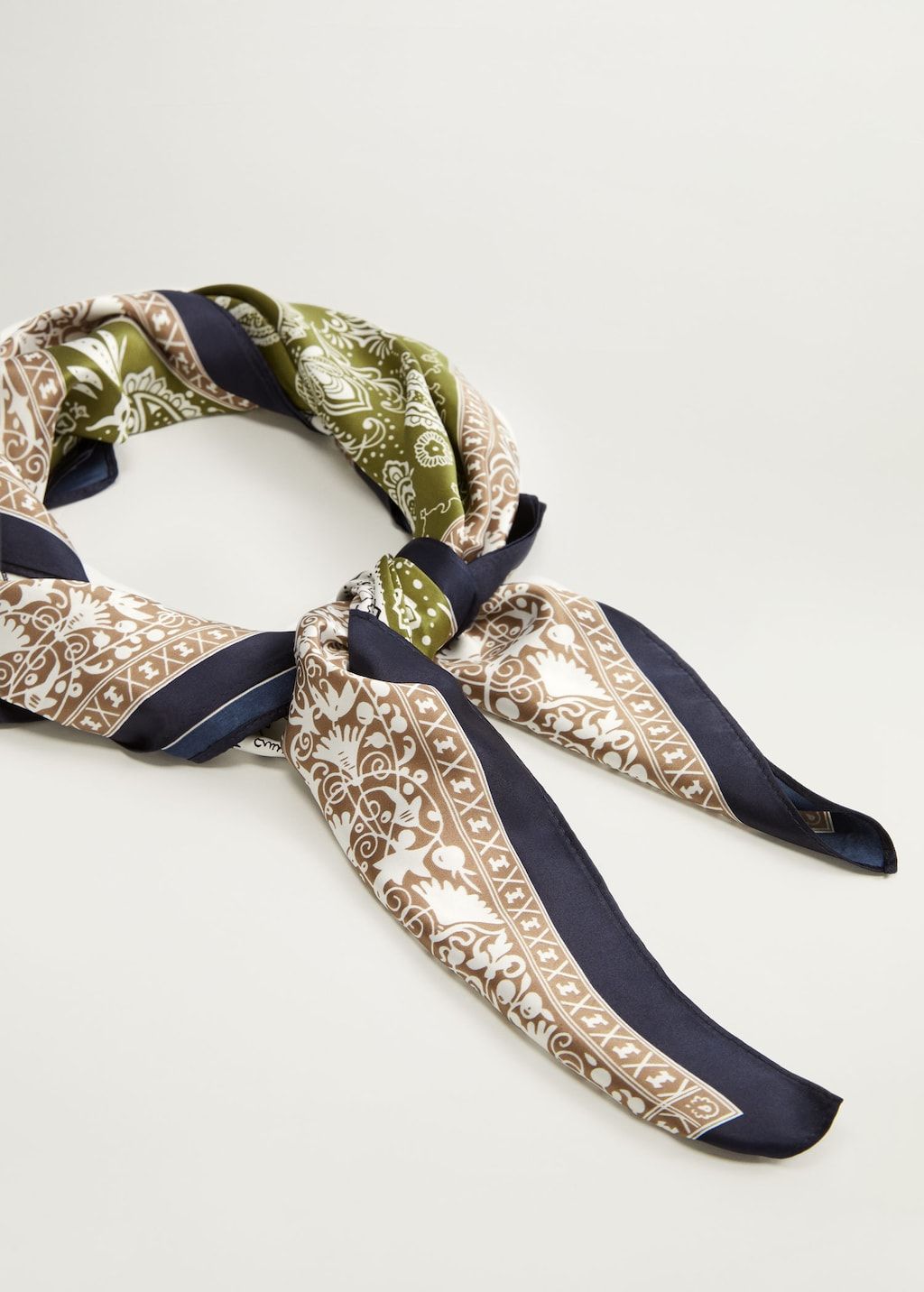 Here's How to Nail the Bourgeois Trend for Under $100 | Who What Wear