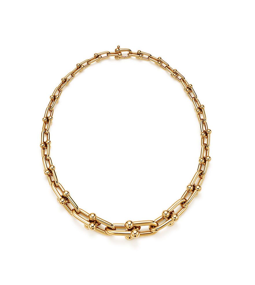 Chunky Gold Necklaces Are Fall's Biggest Jewelry Trend | Who What Wear
