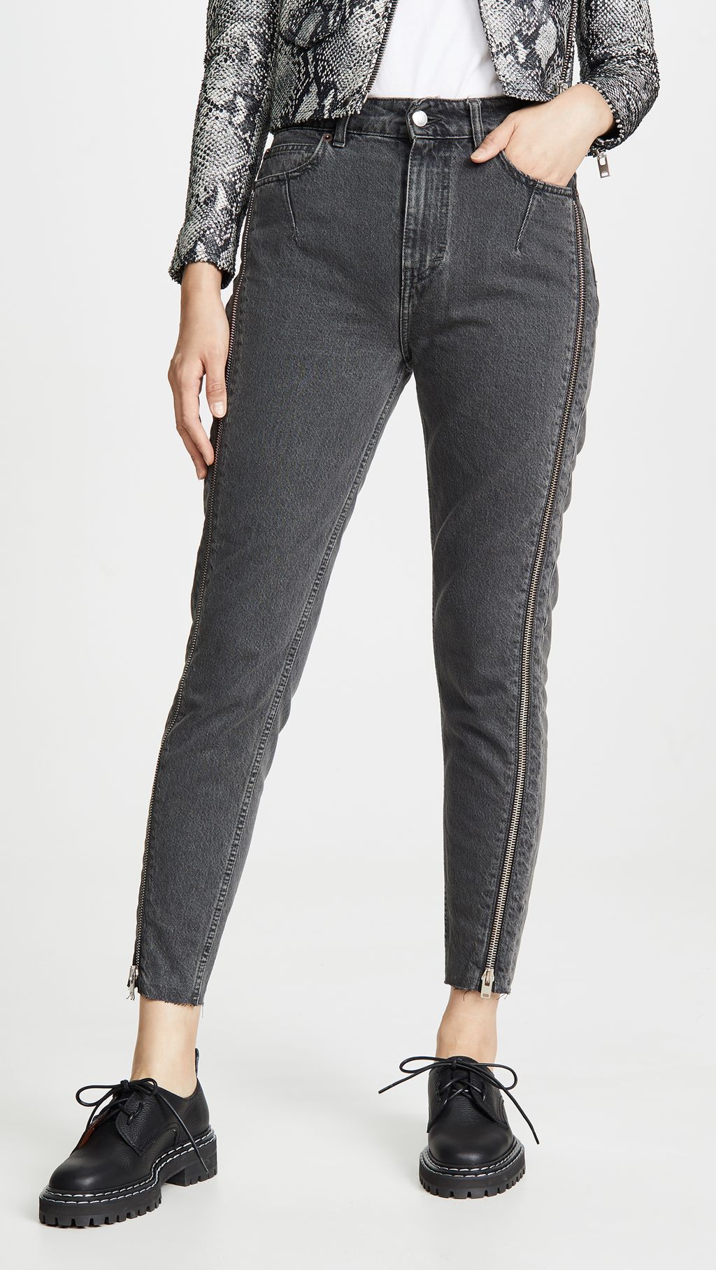 7 French Jean Brands You'll Wish You Knew Of Sooner | Who What Wear