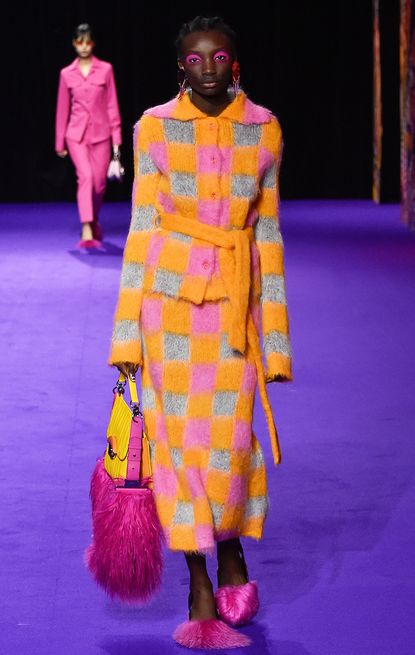 Orange and Pink Will Be the Biggest Color Trend of Fall 2019 | Who What ...