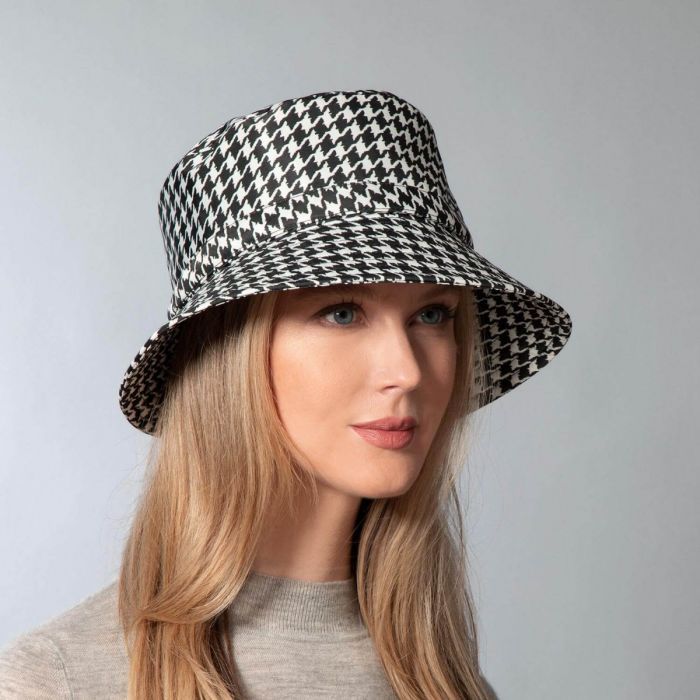 5 Fall Hat Trends That Will Be Everywhere in 2020 | Who What Wear