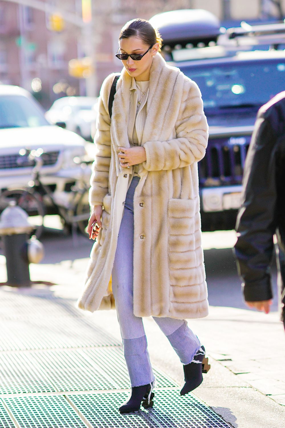 3 Fashion Trends to Wear Now, According to a Celeb Stylist | Who What Wear