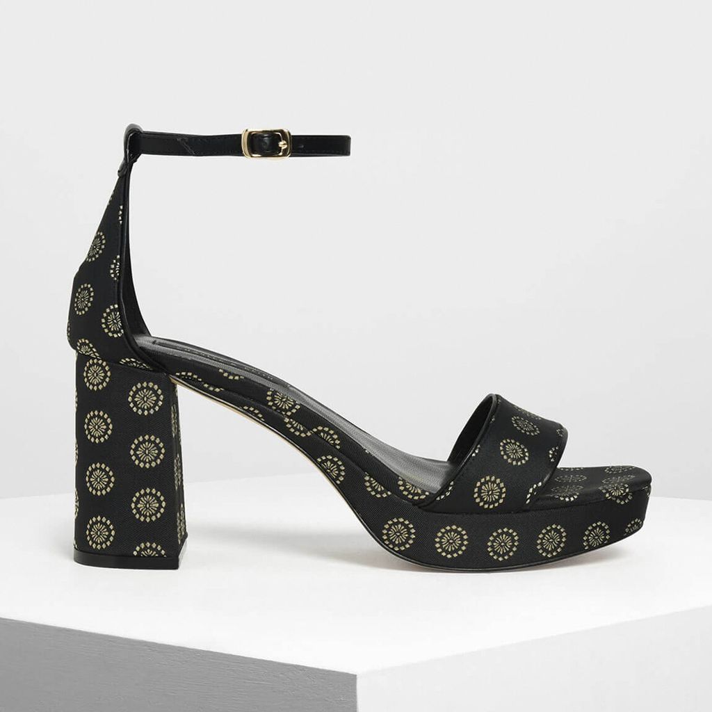 Alexa and Sienna Confirm the Platform-Heel Trend Is Back | Who What Wear