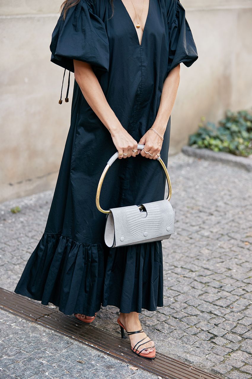 The 5 Most Popular Handbag Trends Around the World | Who What Wear