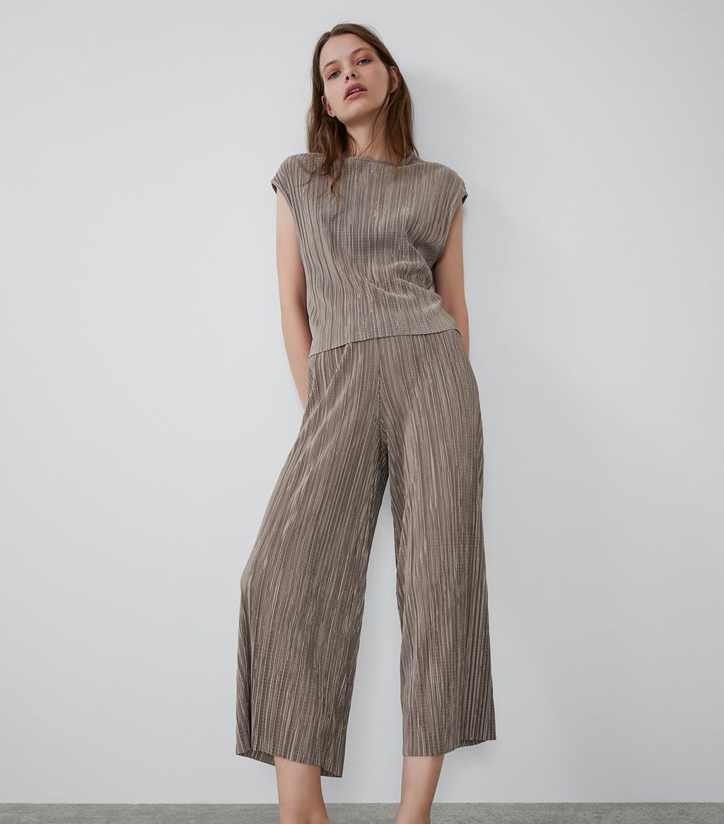 Pleated Clothing Is the Newest Expensive-Looking Trend | Who What Wear
